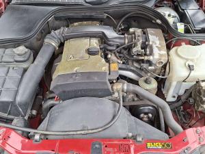 Sarkans Mercedes-Benz C 180 1994 Klaipėda, ar dzinēja tilpumu 1.80 L un nobraukumu 125 tūkst. km par 2800 €, foto 6 vietnē AUTOMOTO.COM.LV