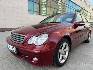 Sarkans Mercedes-Benz C 180 2004 Rīga, ar dzinēja tilpumu 1.80 L un nobraukumu 0 tūkst. km par 5800 €, foto 3 vietnē AUTOMOTO.COM.LV