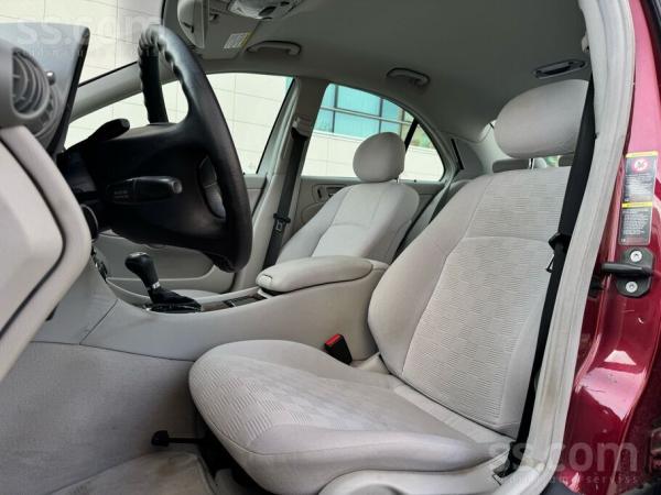 Sarkans Mercedes-Benz C 180 2004 Rīga, ar dzinēja tilpumu 1.80 L un nobraukumu 0 tūkst. km par 5800 €, foto 9 vietnē AUTOMOTO.COM.LV