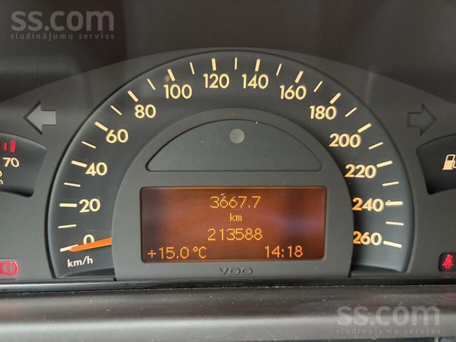 Mercedes-Benz C 180 2003 Liepāja, ar dzinēja tilpumu 1.80 L un nobraukumu 213 tūkst. km par 1800 €, foto 5 vietnē AUTOMOTO.COM.LV