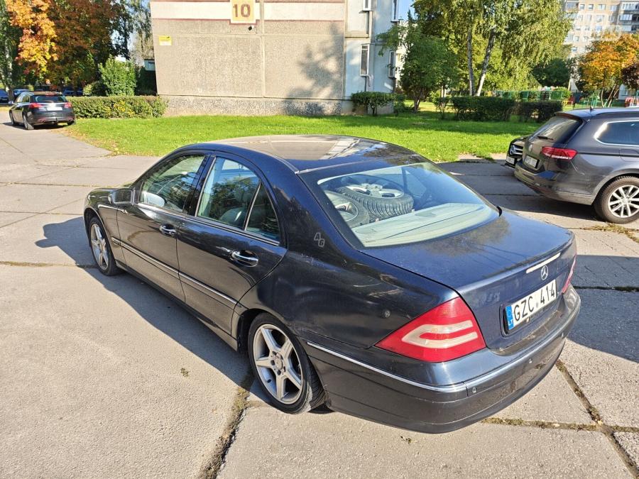 Мерседес Ц 180 2004 в Каунас, объемом двигателя 1.80 л и пробегом 420 тыс. км за 928 €, фото 5 на AUTOMOTO.COM.LV