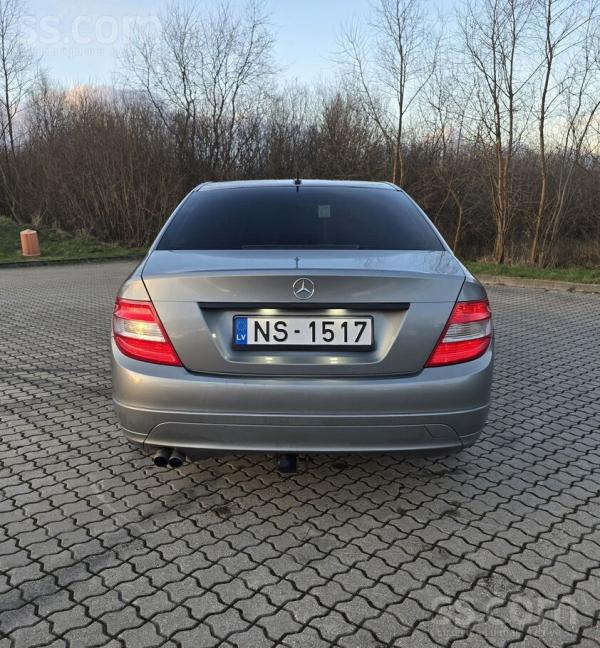 Mercedes-Benz C 180 2007 Ventspils, ar dzinēja tilpumu 1.80 L un nobraukumu 252 tūkst. km par 3950 €, foto 5 vietnē AUTOMOTO.COM.LV