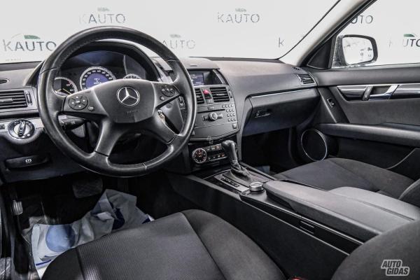 Mercedes-Benz C 180 2008 in Kaunas, with an engine capacity of 1.80 L and mileage of 245 thousand km for 5490 €, photo 7 on AUTOMOTO.COM.LV