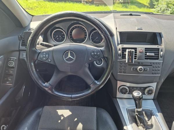 Mercedes-Benz C 180 2010 Kaišiadorys, ar dzinēja tilpumu 2.10 L un nobraukumu 287 tūkst. km par 4800 €, foto 1 vietnē AUTOMOTO.COM.LV