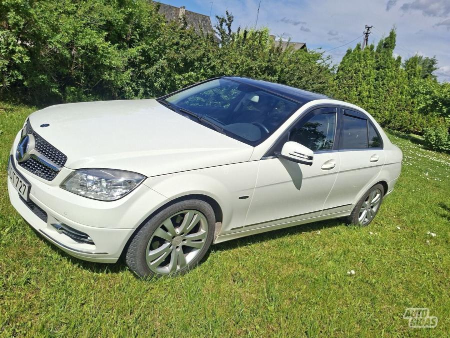 Mercedes-Benz C 180 2010 Kaišiadorys, ar dzinēja tilpumu 2.10 L un nobraukumu 287 tūkst. km par 4800 €, foto 3 vietnē AUTOMOTO.COM.LV