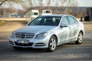 Mercedes-Benz C 180 2011 Liepāja, ar dzinēja tilpumu 1.80 L un nobraukumu 194 tūkst. km par 6900 €, foto  vietnē AUTOMOTO.COM.LV