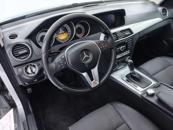 Mercedes-Benz C 180 2011 in Druskininkai, with an engine capacity of 1.80 L and mileage of 178 thousand km for 7100 €, photo 11 on AUTOMOTO.COM.LV