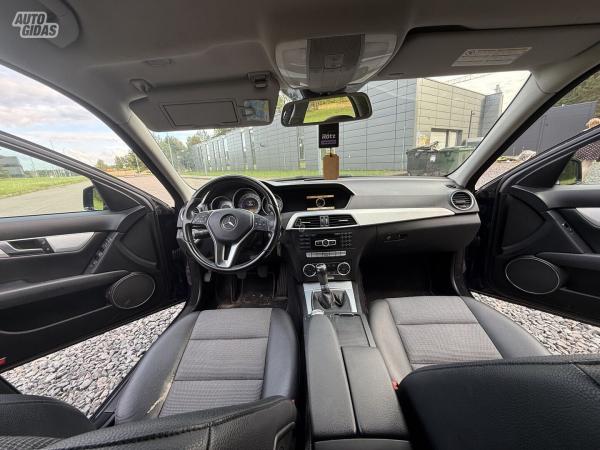 Mercedes-Benz C 180 2011 in Vilnius, with an engine capacity of 2.10 L and mileage of 251 thousand km for 4800 €, photo 10 on AUTOMOTO.COM.LV