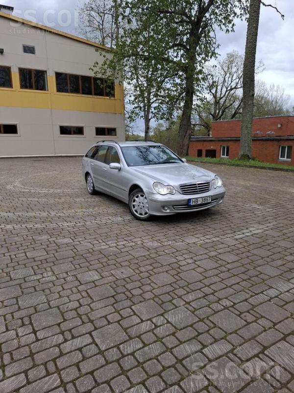 Mercedes-Benz C 180 2005 Gulbene, ar dzinēja tilpumu 1.80 L un nobraukumu 352 tūkst. km par 18300 €, foto 2 vietnē AUTOMOTO.COM.LV