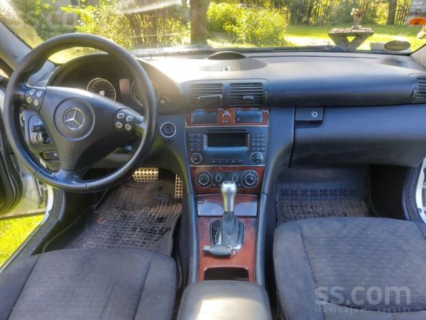 Mercedes-Benz C 180 2005 Rīga, ar dzinēja tilpumu 1.80 L un nobraukumu 361 tūkst. km par 650 €, foto 2 vietnē AUTOMOTO.COM.LV