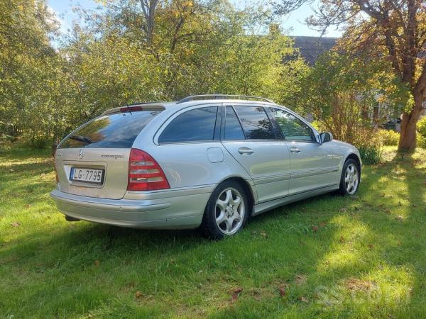 Mercedes-Benz C 180 2005 Rīga, ar dzinēja tilpumu 1.80 L un nobraukumu 361 tūkst. km par 650 €, foto 4 vietnē AUTOMOTO.COM.LV