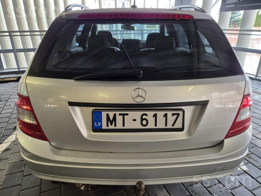 Mercedes-Benz C 180 2008 Rīga, ar dzinēja tilpumu 1.80 L un nobraukumu 153 tūkst. km par 3600 €, foto 5 vietnē AUTOMOTO.COM.LV