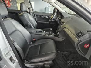 Mercedes-Benz C 180 2008 Rīga, ar dzinēja tilpumu 1.80 L un nobraukumu 153 tūkst. km par 3600 €, foto 10 vietnē AUTOMOTO.COM.LV