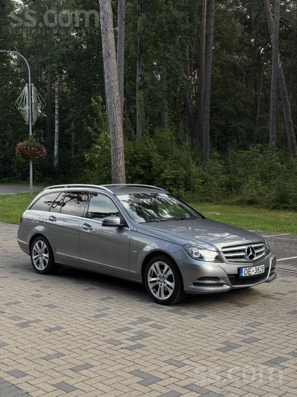Mercedes-Benz C 180 2011 in Ogre, with an engine capacity of 2.20 L and mileage of 268 thousand km for 5750 €, photo 2 on AUTOMOTO.COM.LV