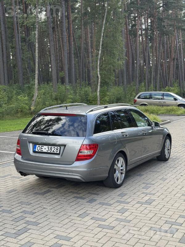 Mercedes-Benz C 180 2011 in Ogre, with an engine capacity of 2.20 L and mileage of 268 thousand km for 5750 €, photo 8 on AUTOMOTO.COM.LV