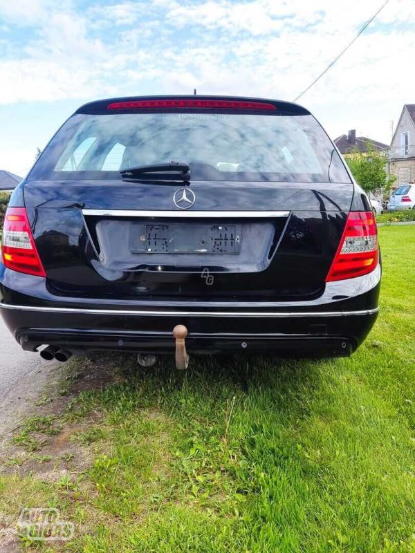 Mercedes-Benz C 180 2012 in Vilnius, with an engine capacity of 2.10 L and mileage of 5 thousand km for 3700 €, photo 4 on AUTOMOTO.COM.LV