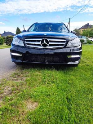 Mercedes-Benz C 180 2012 Viļņa, ar dzinēja tilpumu 2.10 L un nobraukumu 5 tūkst. km par 3700 €, foto 8 vietnē AUTOMOTO.COM.LV