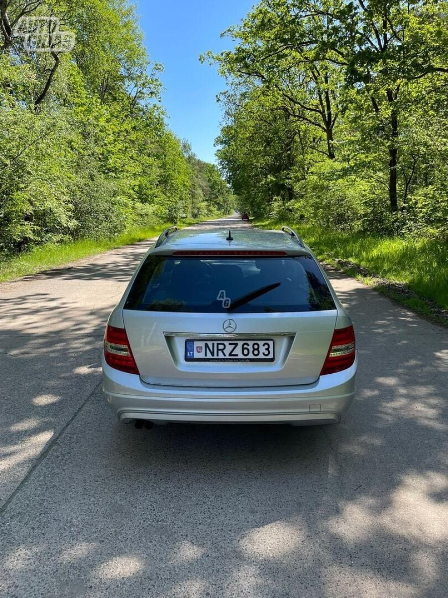 Mercedes-Benz C 180 2012 in Plunge, with an engine capacity of 2.10 L and mileage of 350 thousand km for 4999 €, photo 20 on AUTOMOTO.COM.LV