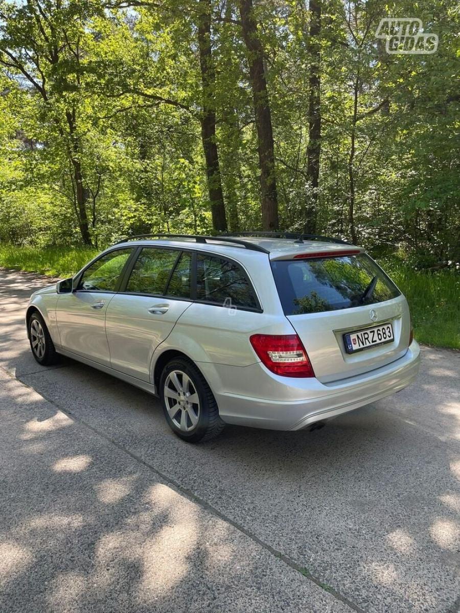 Mercedes-Benz C 180 2012 in Plunge, with an engine capacity of 2.10 L and mileage of 350 thousand km for 4999 €, photo 22 on AUTOMOTO.COM.LV