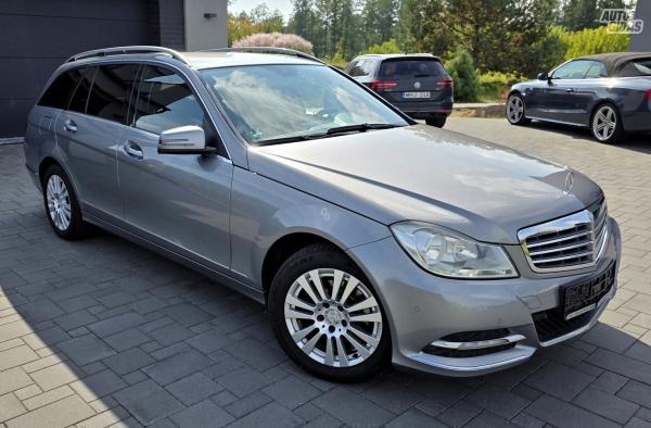 Mercedes-Benz C 180 2012 in Druskininkai, with an engine capacity of 1.60 L and mileage of 204 thousand km for 5450 €, photo 3 on AUTOMOTO.COM.LV