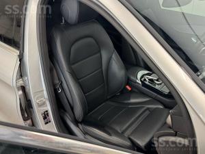 Mercedes-Benz C 180 2015 Jūrmala, ar dzinēja tilpumu 1.60 L un nobraukumu 251 tūkst. km par 12450 €, foto 20 vietnē AUTOMOTO.COM.LV