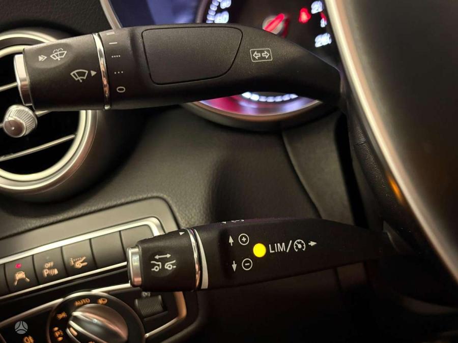 Balts Mercedes-Benz C 180 2017 Marijampole, ar dzinēja tilpumu 1.60 L un nobraukumu 190 tūkst. km par 19750 €, foto 28 vietnē AUTOMOTO.COM.LV