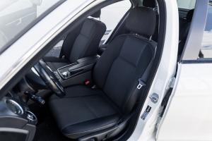 White Mercedes-Benz C 180 2011 in Tallinn, with an engine capacity of 2.10 L and mileage of 287 thousand km for 7290 €, photo 7 on AUTOMOTO.COM.LV