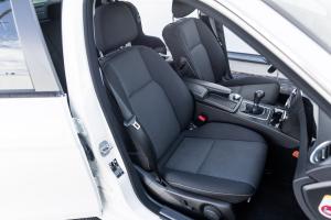 White Mercedes-Benz C 180 2011 in Tallinn, with an engine capacity of 2.10 L and mileage of 287 thousand km for 7290 €, photo 25 on AUTOMOTO.COM.LV