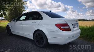 Balts Mercedes-Benz C 180 2012 Ogre, ar dzinēja tilpumu 2.20 L un nobraukumu 272 tūkst. km par 6300 €, foto 5 vietnē AUTOMOTO.COM.LV