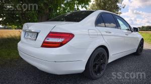 Balts Mercedes-Benz C 180 2012 Ogre, ar dzinēja tilpumu 2.20 L un nobraukumu 272 tūkst. km par 6300 €, foto 6 vietnē AUTOMOTO.COM.LV