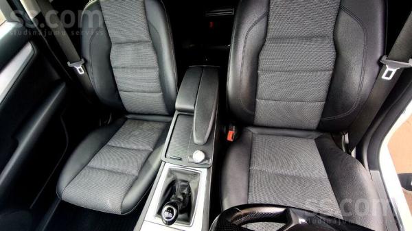 Mercedes-Benz C 180 2012 Ogre vietnÄ Balts Mercedes-Benz C 180 2012 Ogre, ar dzinÄja tilpumu 2.20 L un nobraukumu 272 tÅ«kst. km par 6300 ā¬, foto 10 vietnÄ AUTOMOTO.COM.LV