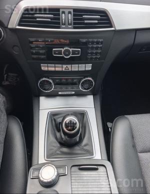 Balts Mercedes-Benz C 180 2012 Ogre, ar dzinēja tilpumu 2.20 L un nobraukumu 272 tūkst. km par 6300 €, foto 12 vietnē AUTOMOTO.COM.LV