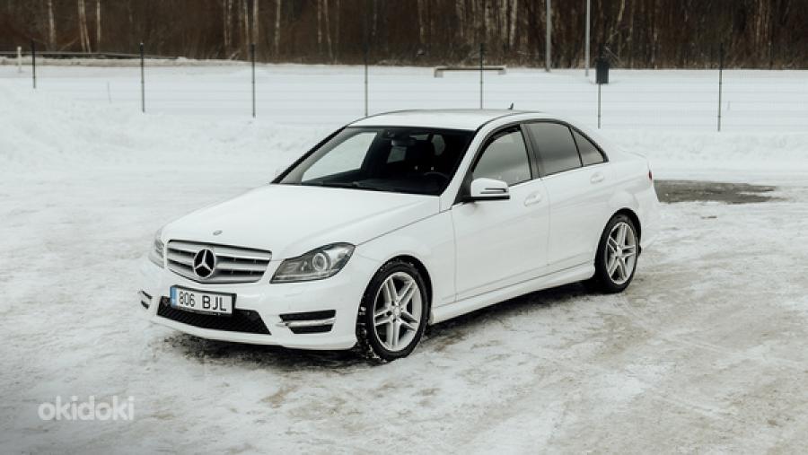 Белый Мерседес Ц 180 2013 в Пярну, объемом двигателя 1.60 л и пробегом 212 тыс. км за 11000 €, фото 1 на AUTOMOTO.COM.LV
