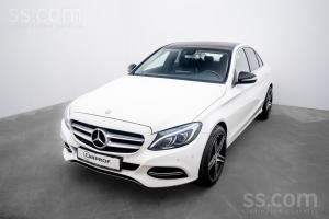 White Mercedes-Benz C 180 2014 in Tallinn, with an engine capacity of 1.60 L and mileage of 284 thousand km for 12499 €, photo  on AUTOMOTO.COM.LV