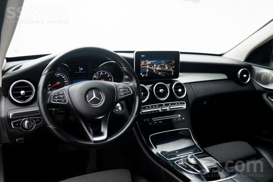 White Mercedes-Benz C 180 2014 in Tallinn, with an engine capacity of 1.60 L and mileage of 284 thousand km for 12499 €, photo 8 on AUTOMOTO.COM.LV
