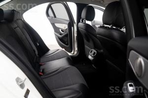 White Mercedes-Benz C 180 2014 in Tallinn, with an engine capacity of 1.60 L and mileage of 284 thousand km for 12499 €, photo 11 on AUTOMOTO.COM.LV