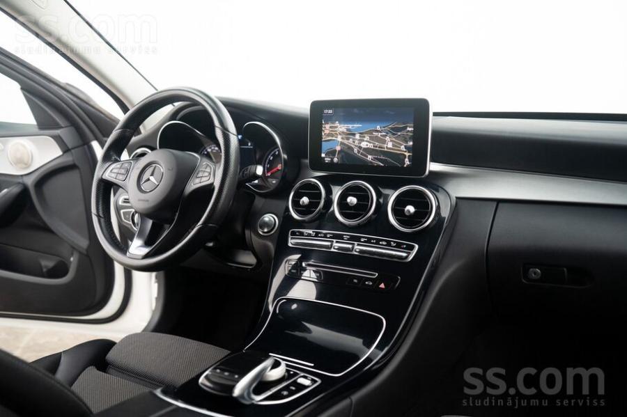 White Mercedes-Benz C 180 2014 in Tallinn, with an engine capacity of 1.60 L and mileage of 284 thousand km for 12499 €, photo 13 on AUTOMOTO.COM.LV