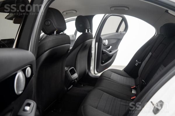 White Mercedes-Benz C 180 2018 in Tallinn, with an engine capacity of 1.60 L and mileage of 269 thousand km for 12499 €, photo 8 on AUTOMOTO.COM.LV