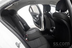 White Mercedes-Benz C 180 2018 in Tallinn, with an engine capacity of 1.60 L and mileage of 269 thousand km for 12499 €, photo 10 on AUTOMOTO.COM.LV