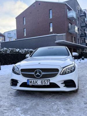 Balts Mercedes-Benz C 180 2020 Viļņa, ar dzinēja tilpumu 1.50 L un nobraukumu 91 tūkst. km par 24890 €, foto 5 vietnē AUTOMOTO.COM.LV