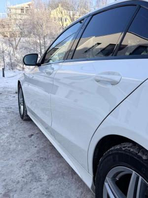 Balts Mercedes-Benz C 180 2020 Viļņa, ar dzinēja tilpumu 1.50 L un nobraukumu 91 tūkst. km par 24890 €, foto 13 vietnē AUTOMOTO.COM.LV