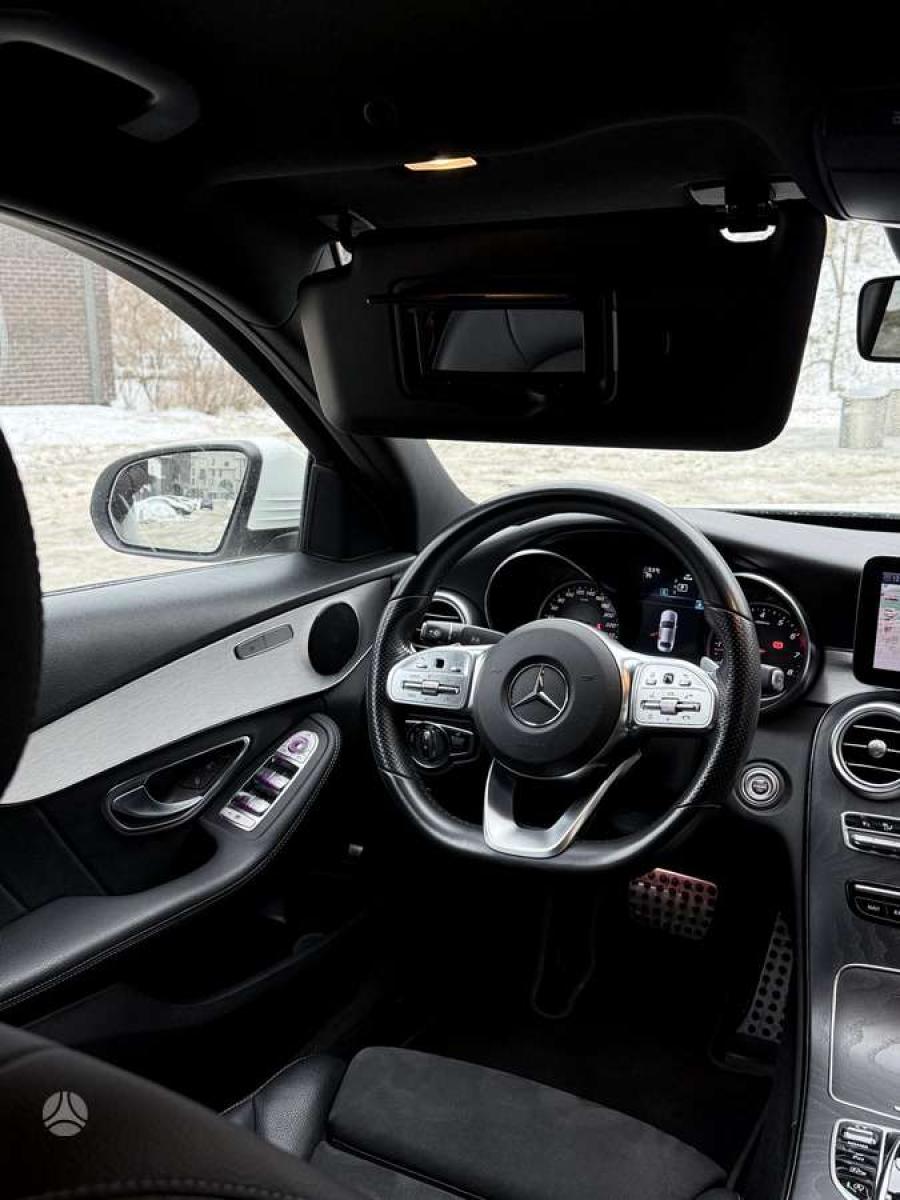Balts Mercedes-Benz C 180 2020 Viļņa, ar dzinēja tilpumu 1.50 L un nobraukumu 91 tūkst. km par 24890 €, foto 36 vietnē AUTOMOTO.COM.LV