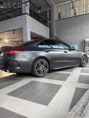 Balts Mercedes-Benz C 180 2022 Rīga, ar dzinēja tilpumu 1.50 L un nobraukumu 57 tūkst. km par 33800 €, foto 4 vietnē AUTOMOTO.COM.LV
