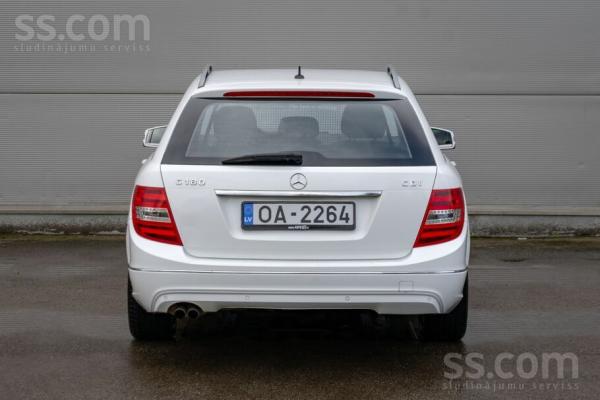 White Mercedes-Benz C 180 2013 in Riga, with an engine capacity of 2.10 L and mileage of 0 thousand km for 7500 €, photo 5 on AUTOMOTO.COM.LV