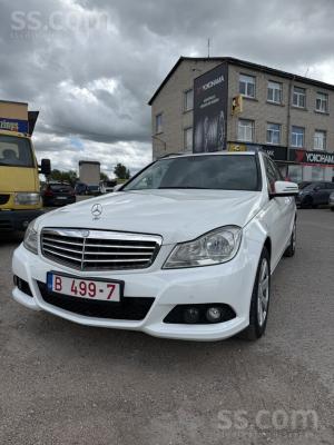 Balts Mercedes-Benz C 180 2013 Talsi, ar dzinēja tilpumu 2.20 L un nobraukumu 245 tūkst. km par 7500 €, foto  vietnē AUTOMOTO.COM.LV
