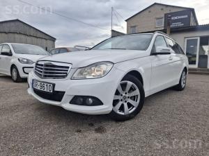 Мерседес Ц 180 2013 в Талси на AUTOMOTO.COM.LV Белый Мерседес Ц 180 2013 в Талси, объемом двигателя 2.20 л и пробегом 245 тыс. км за 6500 €, фото 1 на AUTOMOTO.COM.LV