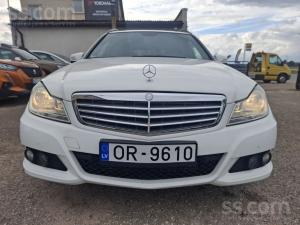 Белый Мерседес Ц 180 2013 в Талси, объемом двигателя 2.20 л и пробегом 245 тыс. км за 6500 €, фото 4 на AUTOMOTO.COM.LV