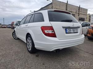 Белый Мерседес Ц 180 2013 в Талси, объемом двигателя 2.20 л и пробегом 245 тыс. км за 6500 €, фото 5 на AUTOMOTO.COM.LV