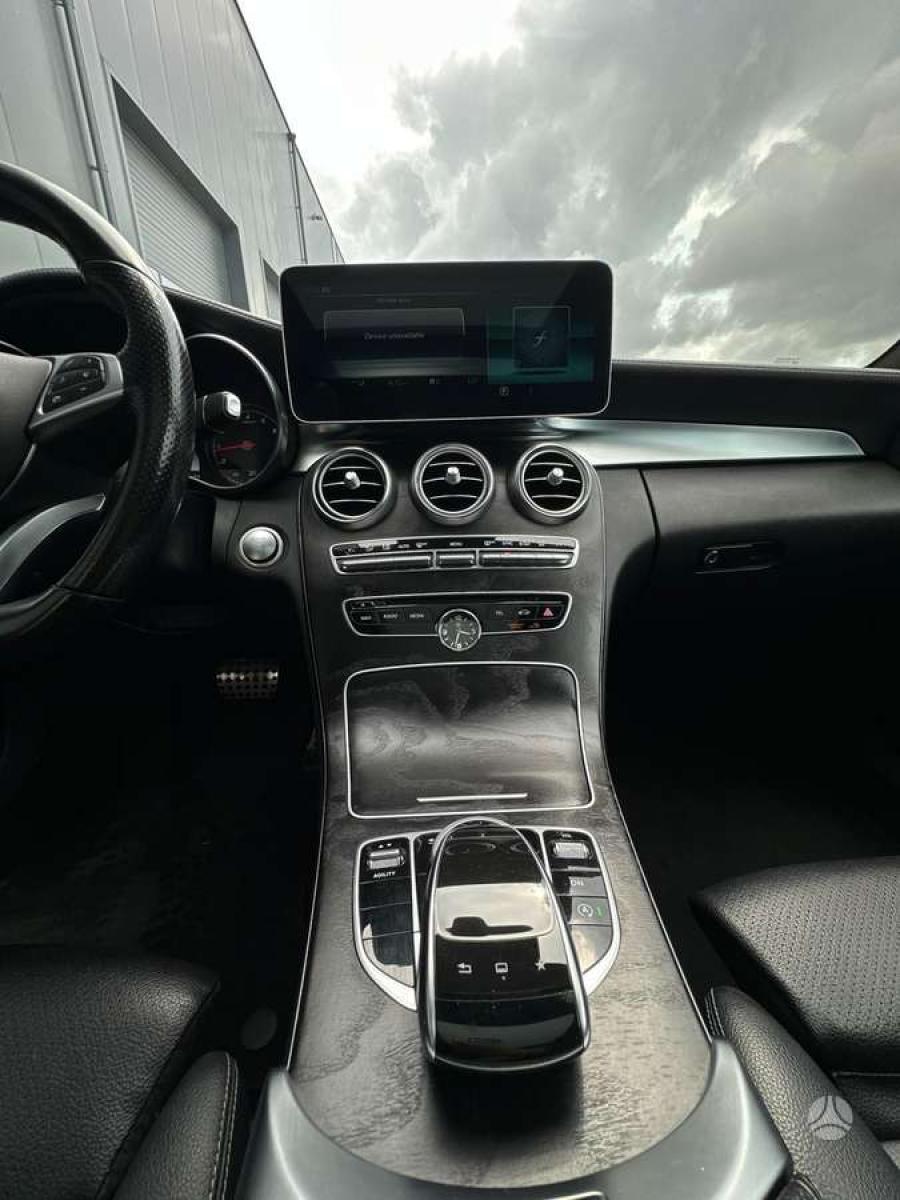 Balts Mercedes-Benz C 180 2014 Klaipėda, ar dzinēja tilpumu 1.60 L un nobraukumu 223 tūkst. km par 12900 €, foto 11 vietnē AUTOMOTO.COM.LV