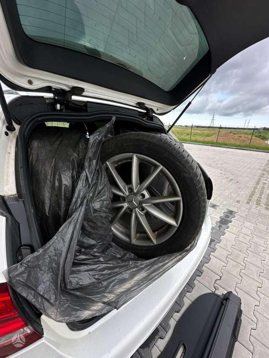 Balts Mercedes-Benz C 180 2014 Klaipėda, ar dzinēja tilpumu 1.60 L un nobraukumu 223 tūkst. km par 12900 €, foto 17 vietnē AUTOMOTO.COM.LV